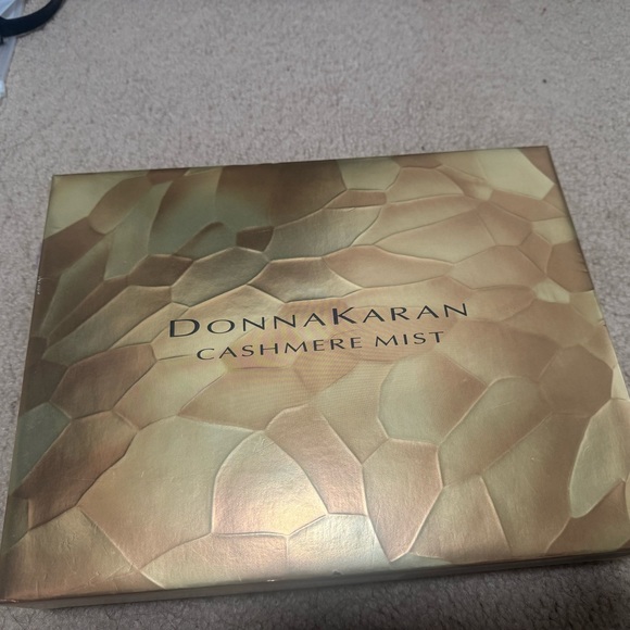 Donna Karan | Bath & Body | Donna Karan Cashmere Neccessities | Poshmark